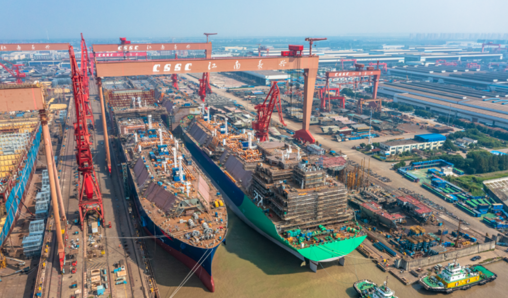 Hudong-Zhonghua Shipbuilding launches two large LNG carriers in the ...