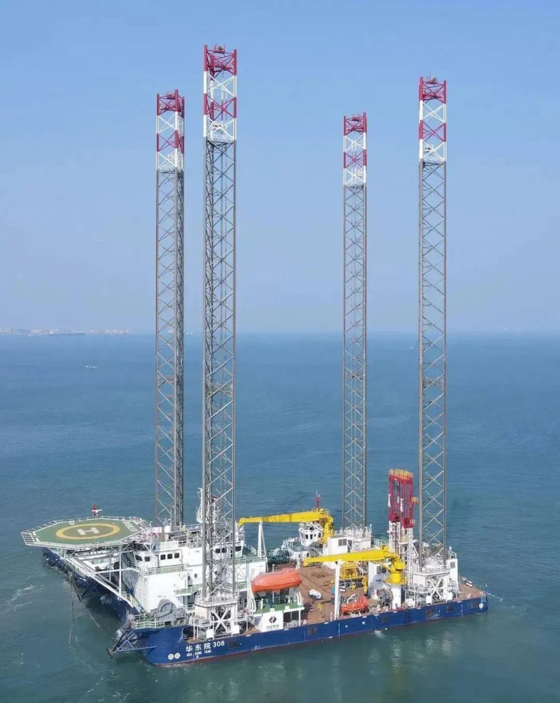 China's most advanced offshore jack-up support platform was ...