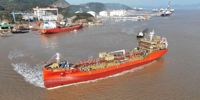 China's first electric-propulsion composite stainless steel chemical ...