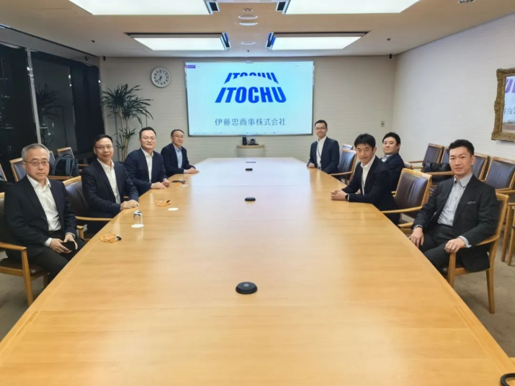 New Dayang Shipbuilding and ITOCHU officially inked for two Crown 63 ...