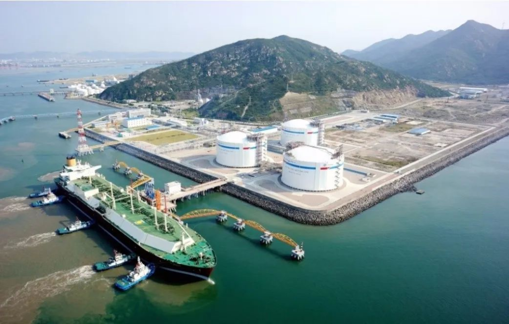 China's first regasification module PCHE engineering prototype for FSRU ...