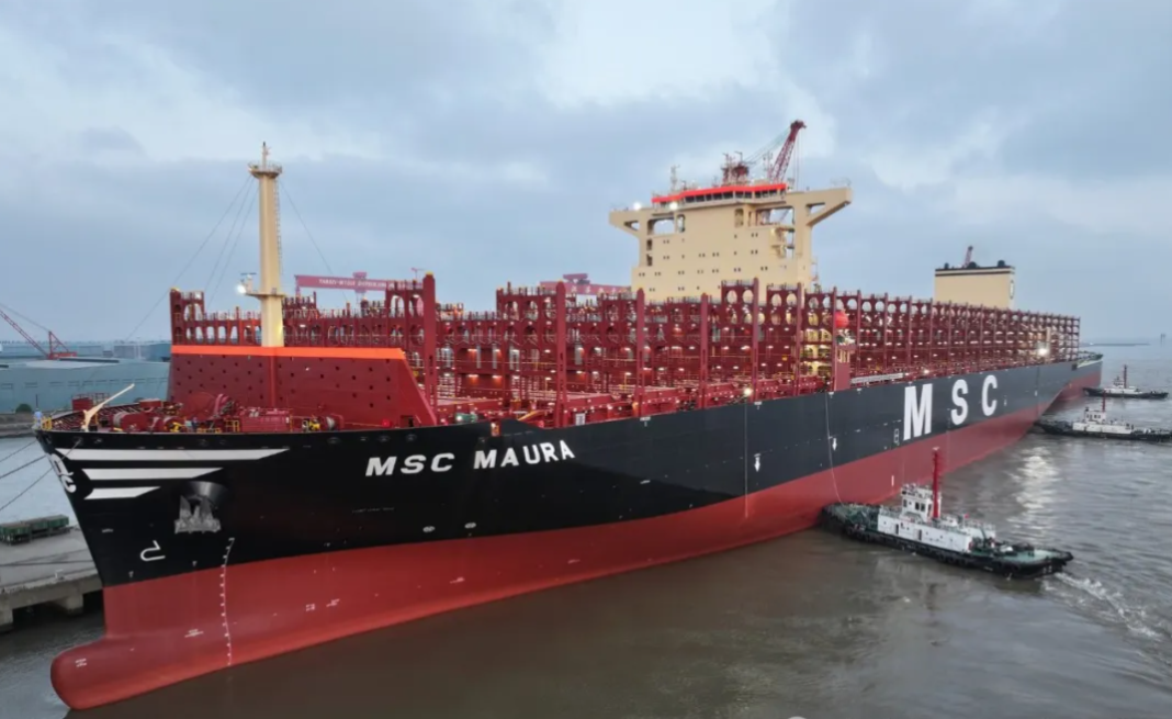 Yangzi Xinfu Shipbuilding Delivers a 16,000 TEU Container Ship - iMarine