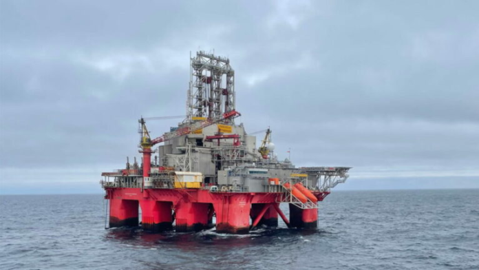 Transocean's 7 Floating Rigs Awarded New/Extended Contracts for $656 ...