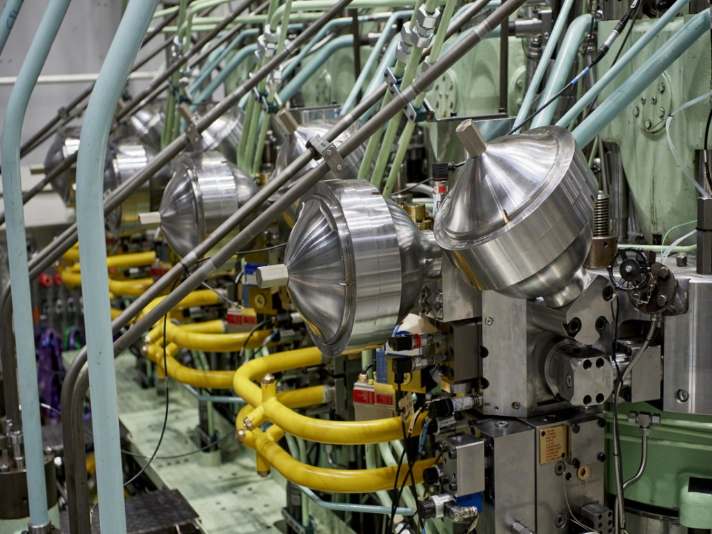 MAN ES' ME-LGIA Engine Achieves 100% Load Test - iMarine