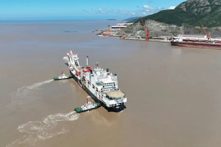 ALLSEAS' Pipe-Laying Vessel Audacia Begins Major Conversion at Zhoushan Daishan Changhong Ship ...