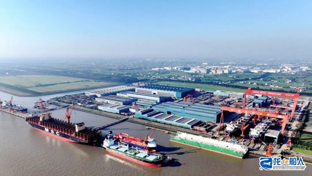 Chinese Shipyards Dominate Small and Medium-sized Container Ship Orders ...