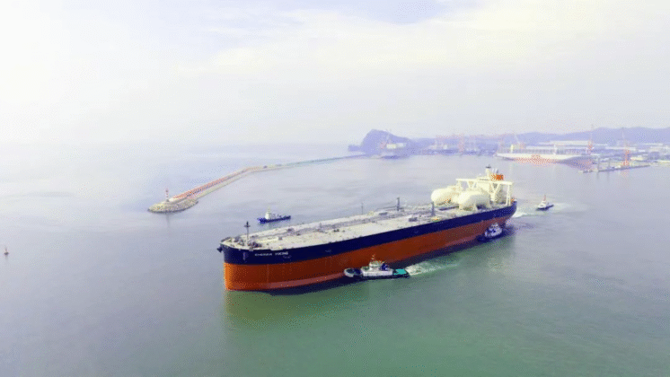 MOL’s First LNG Dual-Fuel VLCC "ENERGIA VIKING" Named at DACKS - iMarine