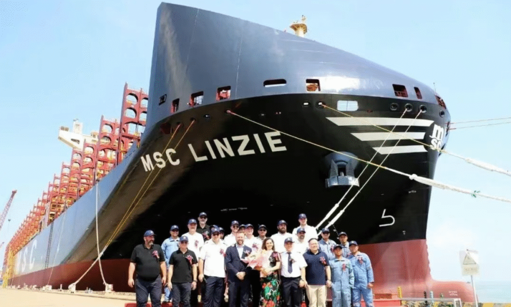 Yangzi Xinfu Shipbuilding Delivers Ninth 16,000 TEU LNG Dual-Fuel ...